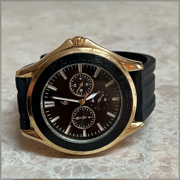 Esika | Accessories | Esika Brand Mens Goldblack Color Watch | Poshmark